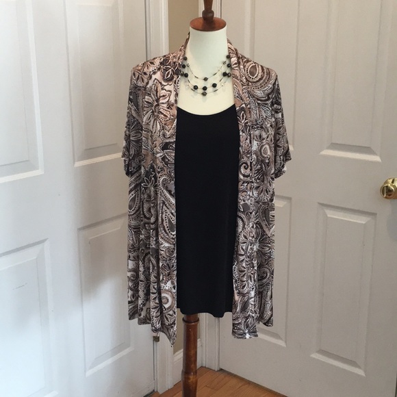 Laura Scott | Tops | Laura Scott Blouse | Poshmark